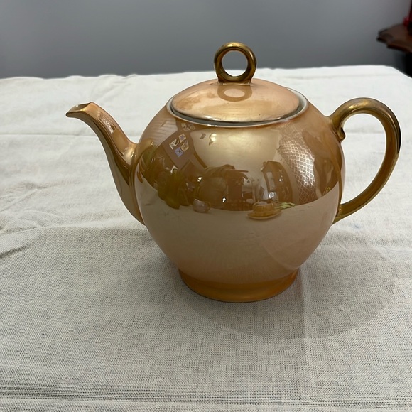 Art | Vintage Luster Ware Peach Teapot | Poshmark